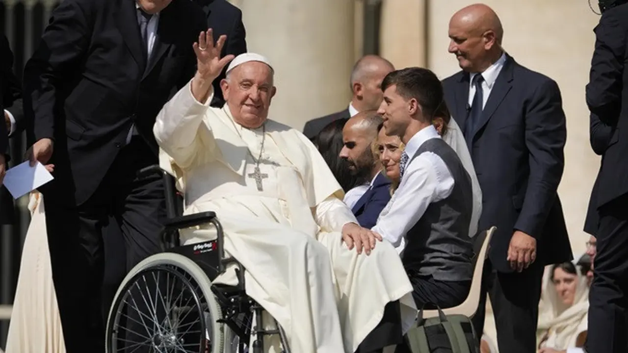 Makna dan Harapan dari Kunjungan Paus Fransiskus ke Indonesia 3-6 September 2024 - Global ...