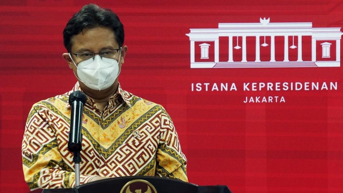 Menkes Budi: Kalau Enggak Sehat Tetap Pakai Masker di Transportasi Umum