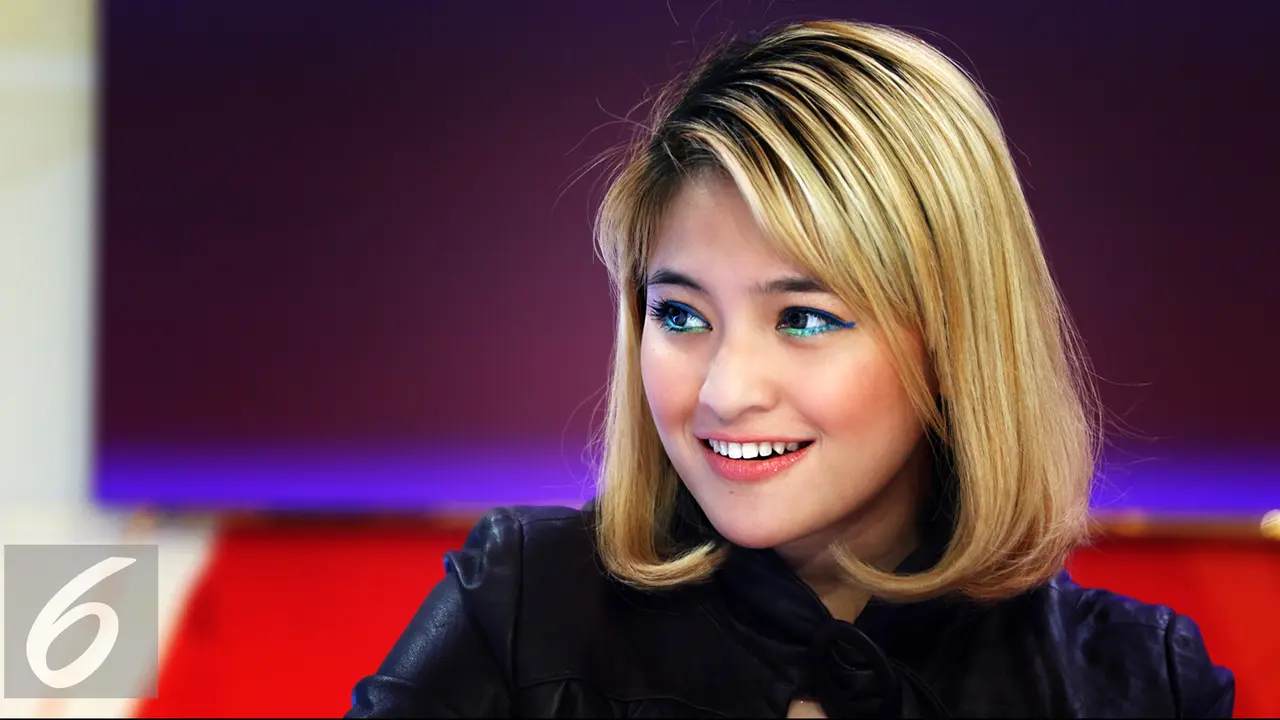 Fash-Act: 5 Cara Marshanda Terlihat Seksi - Fashion & Beauty Liputan6.com