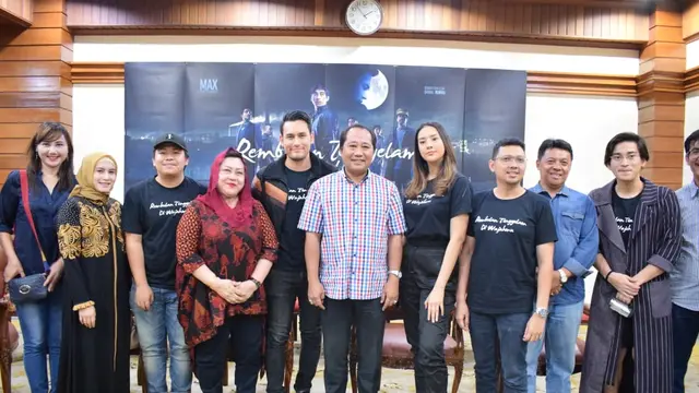 Film Rembulan Tenggelam di Wajahmu Tayang Perdana di Semarang - ShowBiz ...