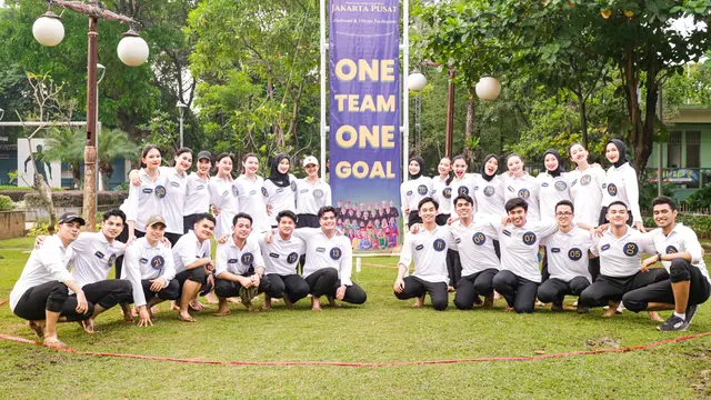 Finalis Abang None Jakarta Pusat 2024 Dilatih Intensif Menjadi Duta ...