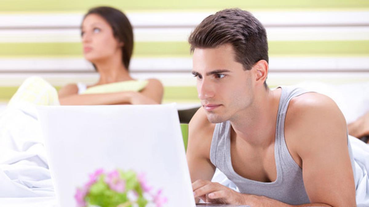 Suka Nonton Film Ini Setelah Menikah, Kemungkinan Besar Cerai! - Parenting Fimela.com