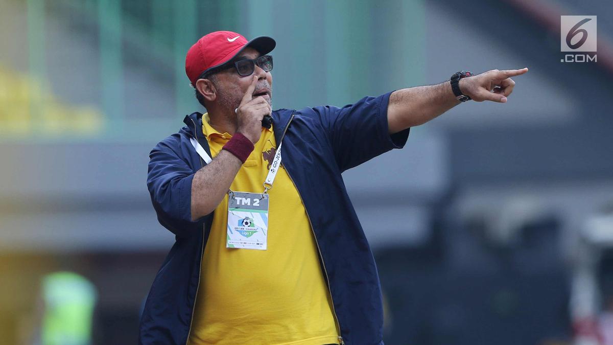 PHOTO: Iwan Setiawan, Pelatih Kontroversial di Indonesia - Foto ...
