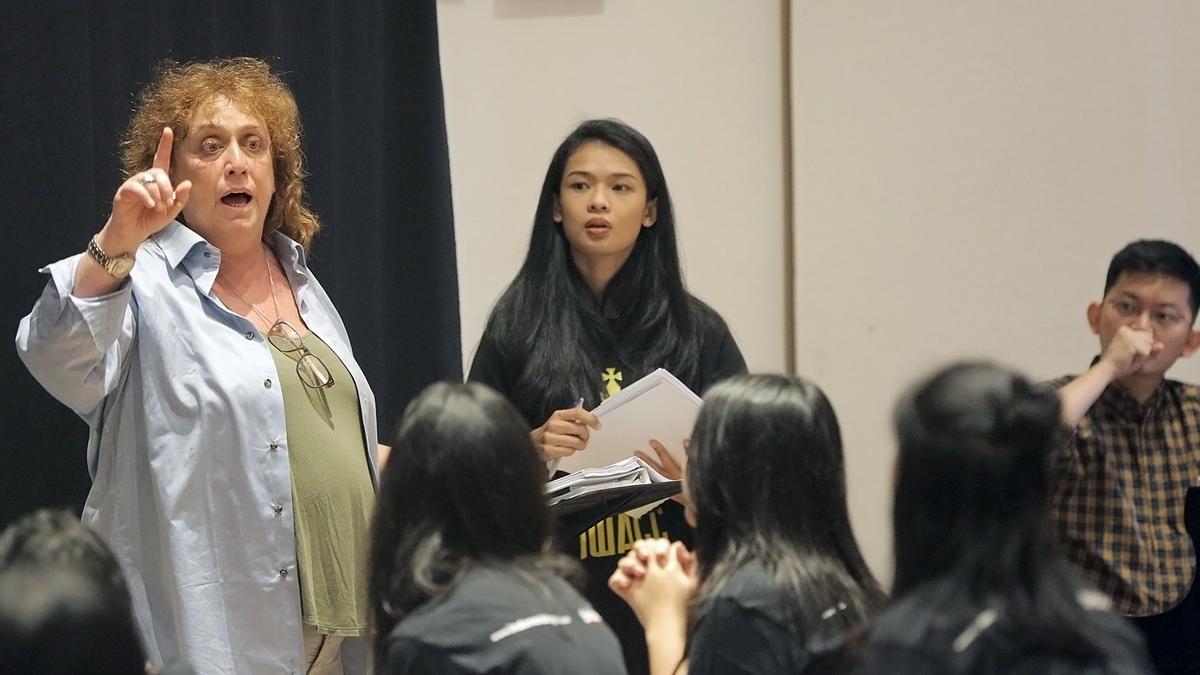 Amy Weinstein dan Stephen Brotebeck Terjun Melatih Peserta Indonesia ...