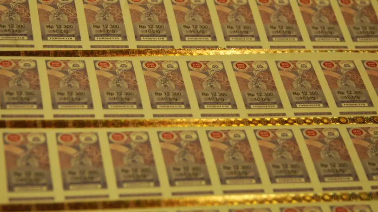 Kemenkeu Siapkan 15 Juta Pita Cukai Rokok dan Minol untuk 2022 - Bisnis ...