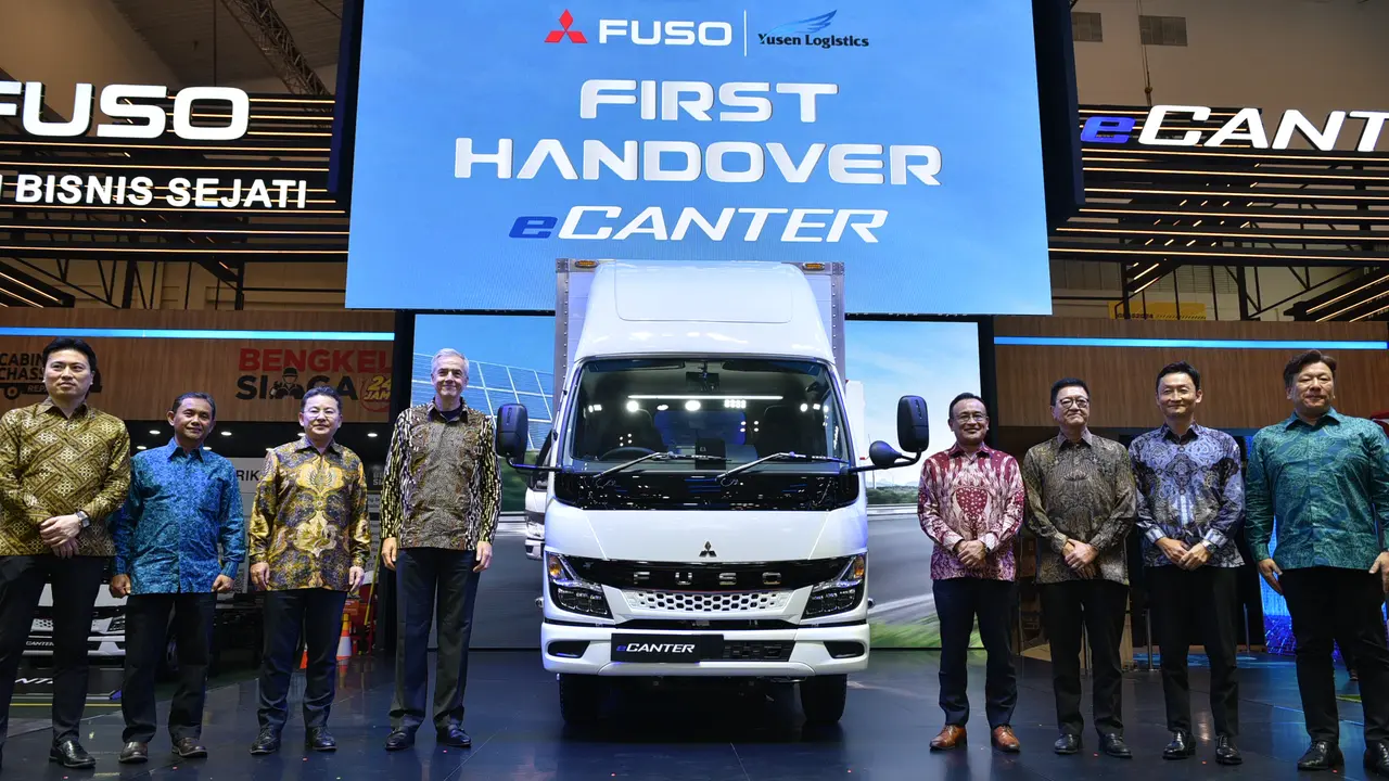Mitsubishi FUSO Luncurkan Truk Listrik eCanter Pertama di Indonesia, Berteknologi Tinggi dan ...