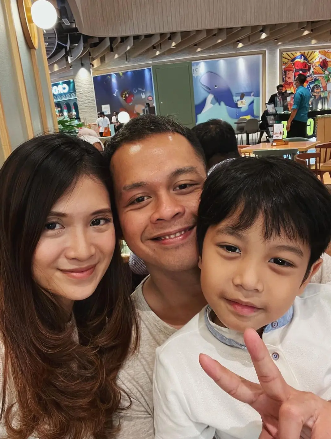 Bak Ayah Kandung, Ini Potret Kedekatan Rio Alief dan Anak Vinessa Inez ...