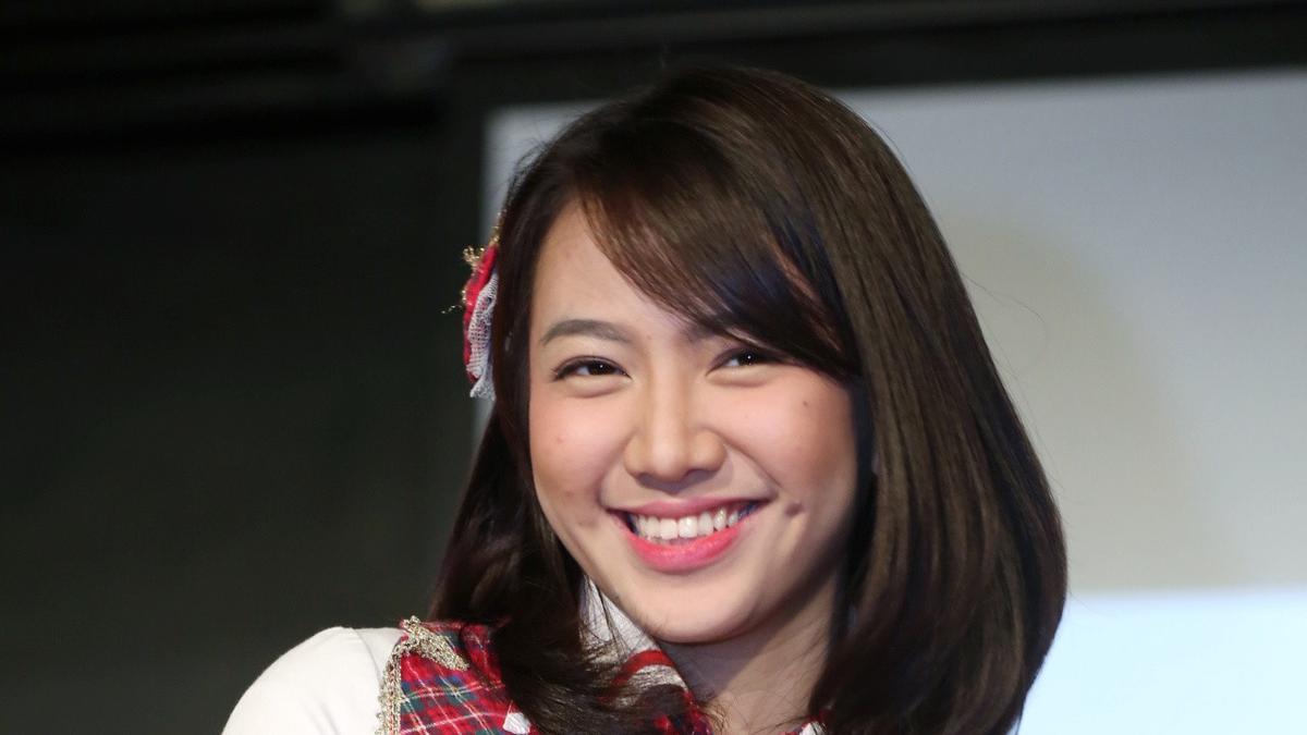 Shania Umumkan Kelulusan dari JKT48, Penggemar Berduka - ShowBiz ...