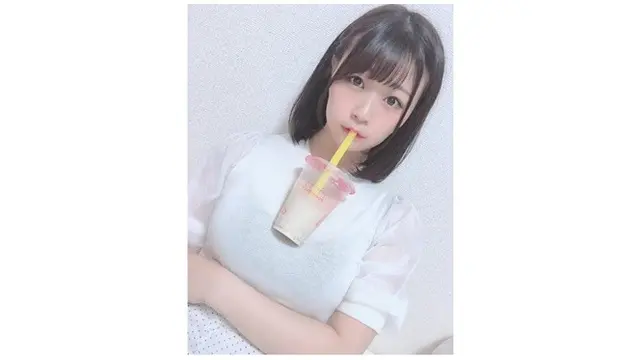 7 Potret Handsfree Bubble Tea Challenge yang Lagi Tren, Tertarik ...