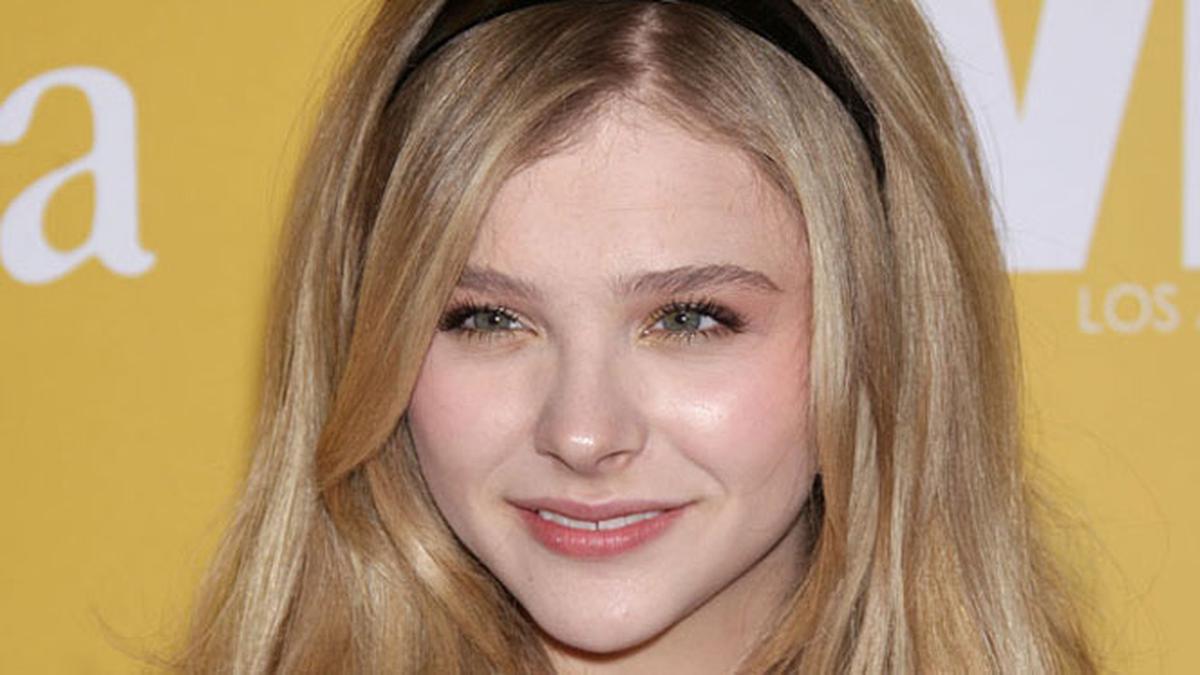 Ditangisi Karena Meninggal, Chloe Grace Ternyata Masih Hidup