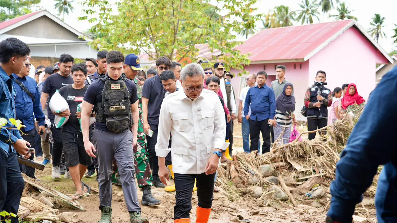 Pemuda Muhammadiyah Bela Zulkifli Hasan Soal Viral Video Harrison Ford