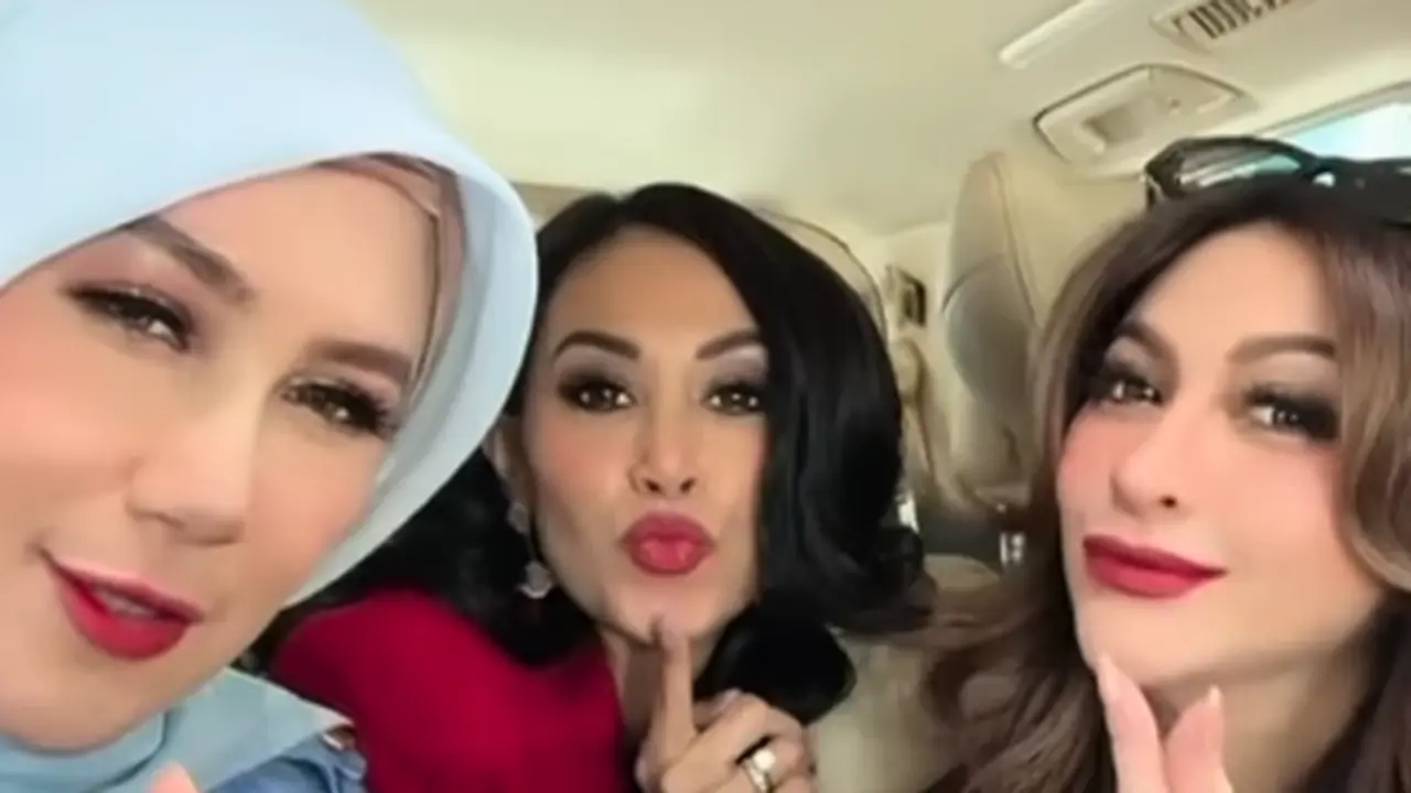 6 Potret Terbaru Diana Pungky Tetap Awet Muda, Muncul Lagi di TV Bareng ...