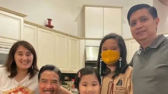 Putri Hotma Sitompul Unggah Tentang Tipe Orang Gila, Sindir Siapa ...