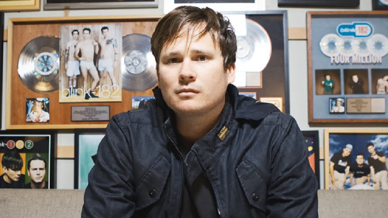 Album Solo Sukses, Tom DeLonge Bikin Label Rekaman - ShowBiz Liputan6.com