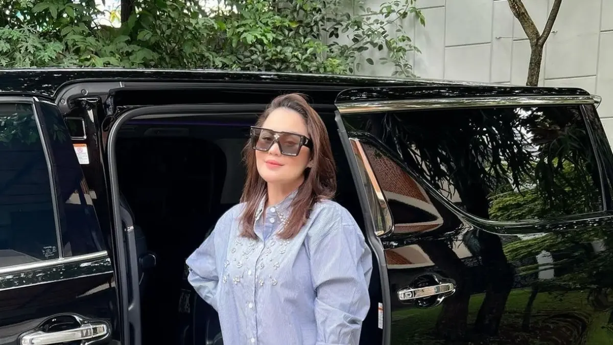 Berita Jennifer Dunn Pakai Kacamata Hari Ini - Kabar Terbaru Terkini ...