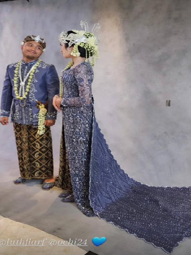 Ochi Rosdiana Padukan Adat Minang dan Sunda nan Biru di Akad Nikah dan ...