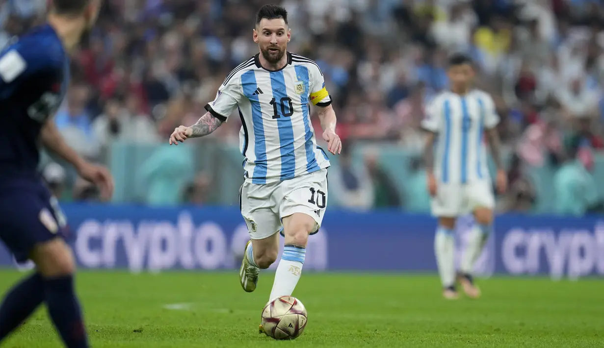 Aksi Lionel Messi Antar Argentina ke Final Piala Dunia 2022 - Foto ...