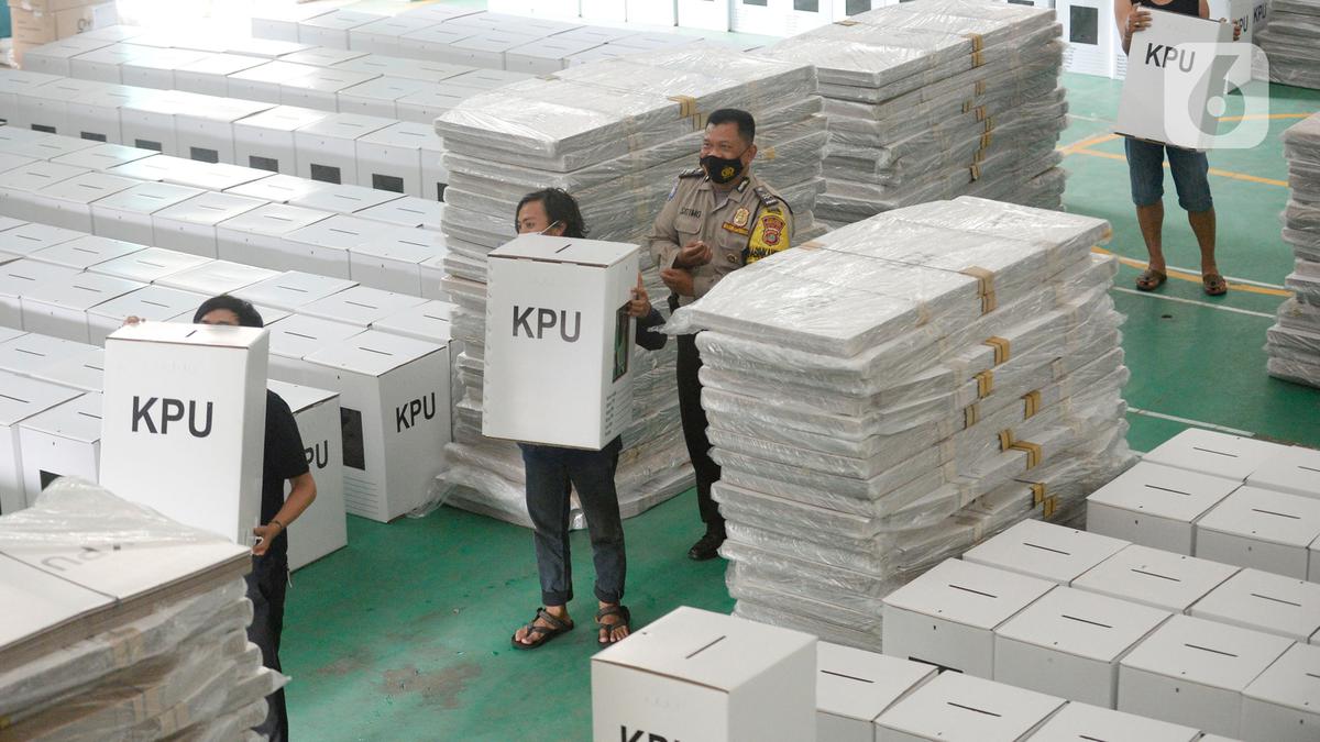 FOTO: Logistik Pilkada Tangsel 2020 Mulai Didistribusikan - Foto ...