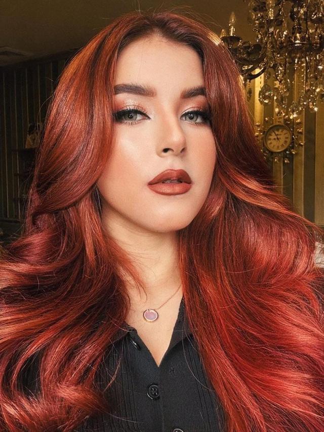 8 Pesona Tasya Farasya Usai Ubah Warna Rambut Jadi Merah, Makin Cantik ...