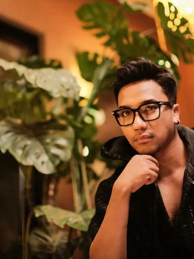 Bubah Alfian Beri Pelatihan Self Makeup Sesuai Karakter Wajah, Agar ...