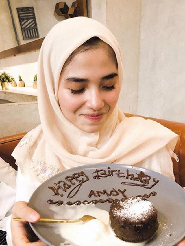 11 Tahun Berlalu, Ini 6 Potret Terbaru Rahmi Idola Cilik Jadi Hijaber ...