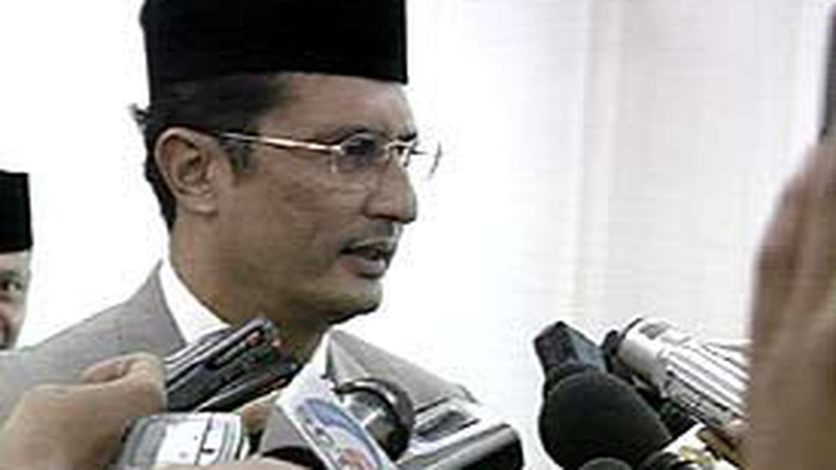 Fadel Membantah Jumlah Utang yang Disodorkan BPPN - News Liputan6.com