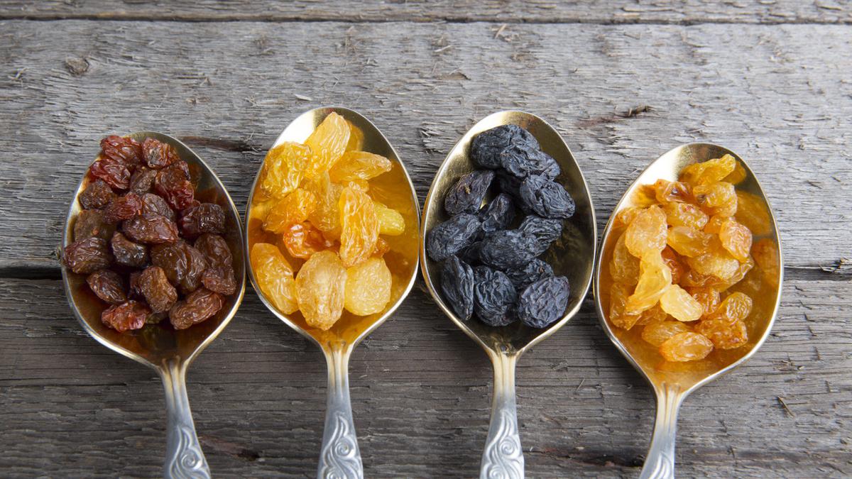 Kismis Terbuat dari Apa? Fakta Menarik Tentang Buah Kering Favorit ...