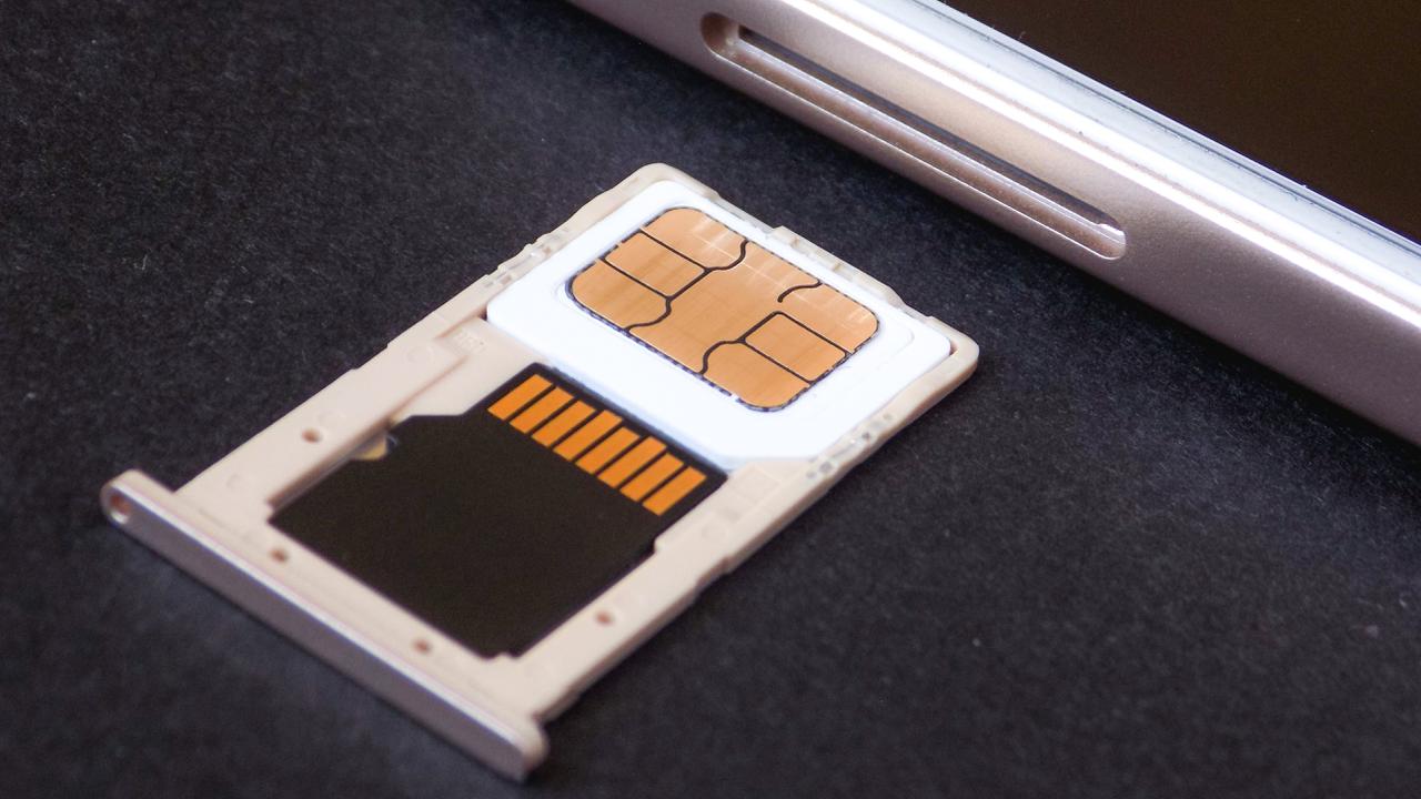 SIM Card Haji Arab Saudi, Tetap Terhubung Selama Ibadah