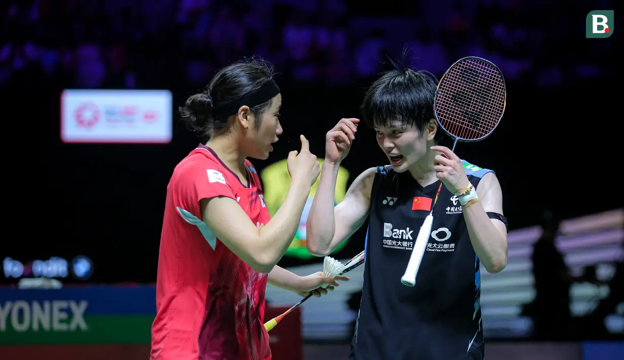 Foto: So Sweet! An Se Young dan Wang Zhi Yi Tukeran Bando setelah Laga Sengit di Semifinal ...