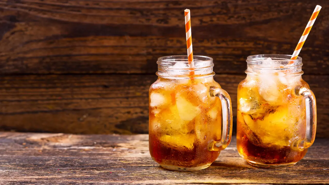 Resep Es Teh Manis Segar Sederhana - Food Fimela.com