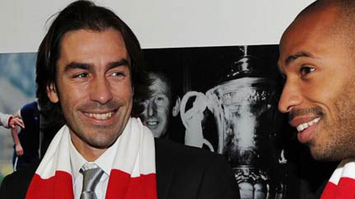 Henry dan Pires Masih Punya Pengaruh Besar di Arsenal