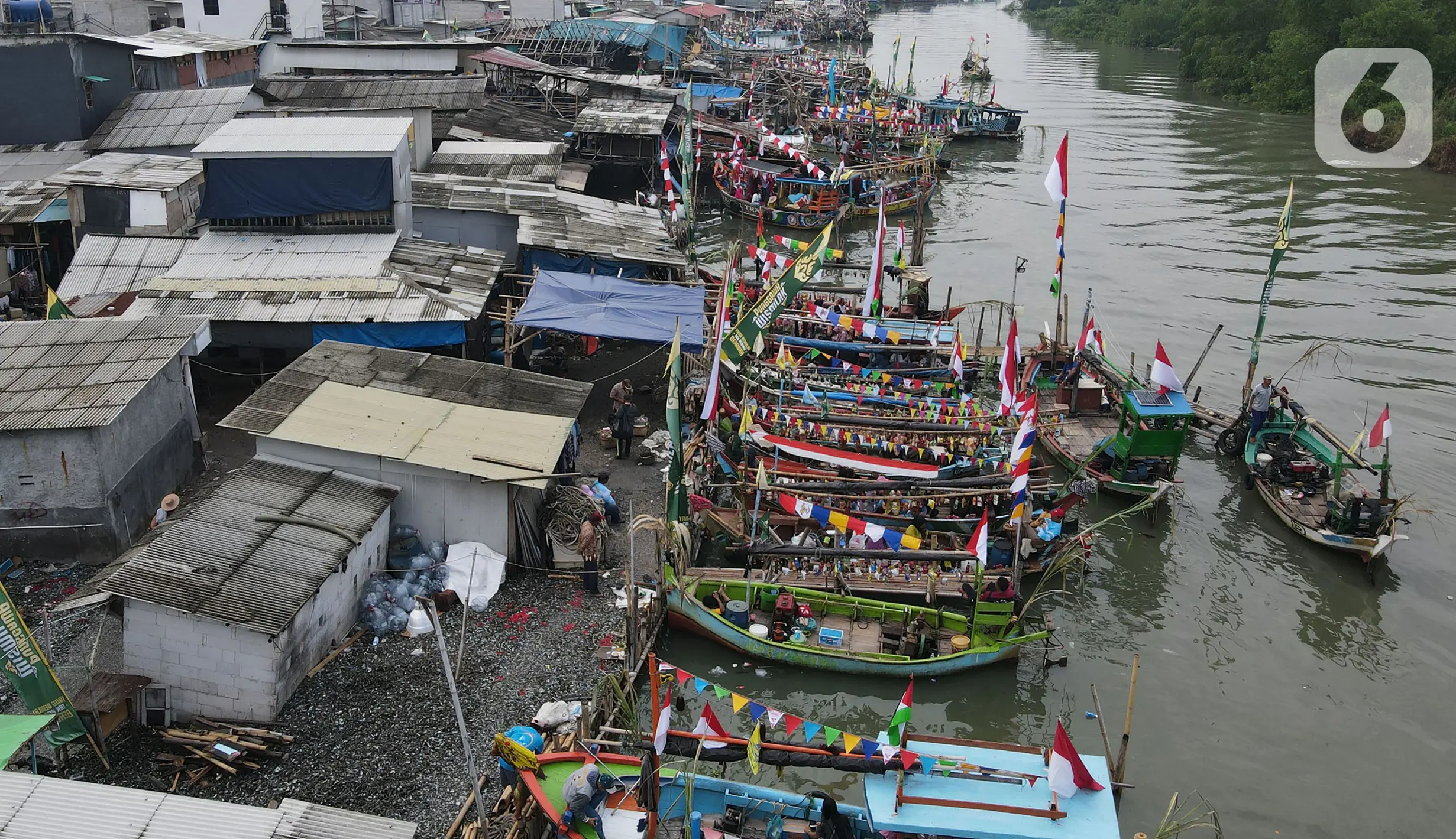 Tradisi Nadran, Sedekah Laut Nelayan Muara Angke - Foto Liputan6.com