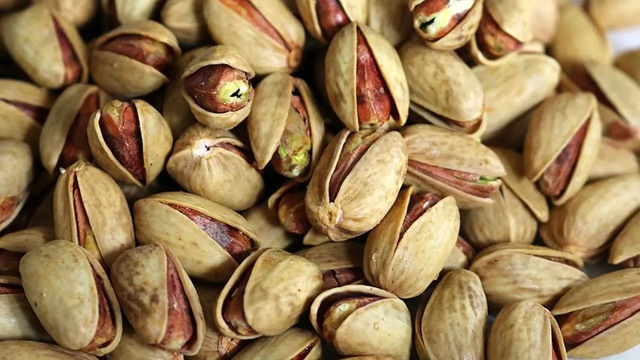 Kaya Manfaat, Ini Dia Segudang Khasiat Pistachio untuk Kesehatan ...