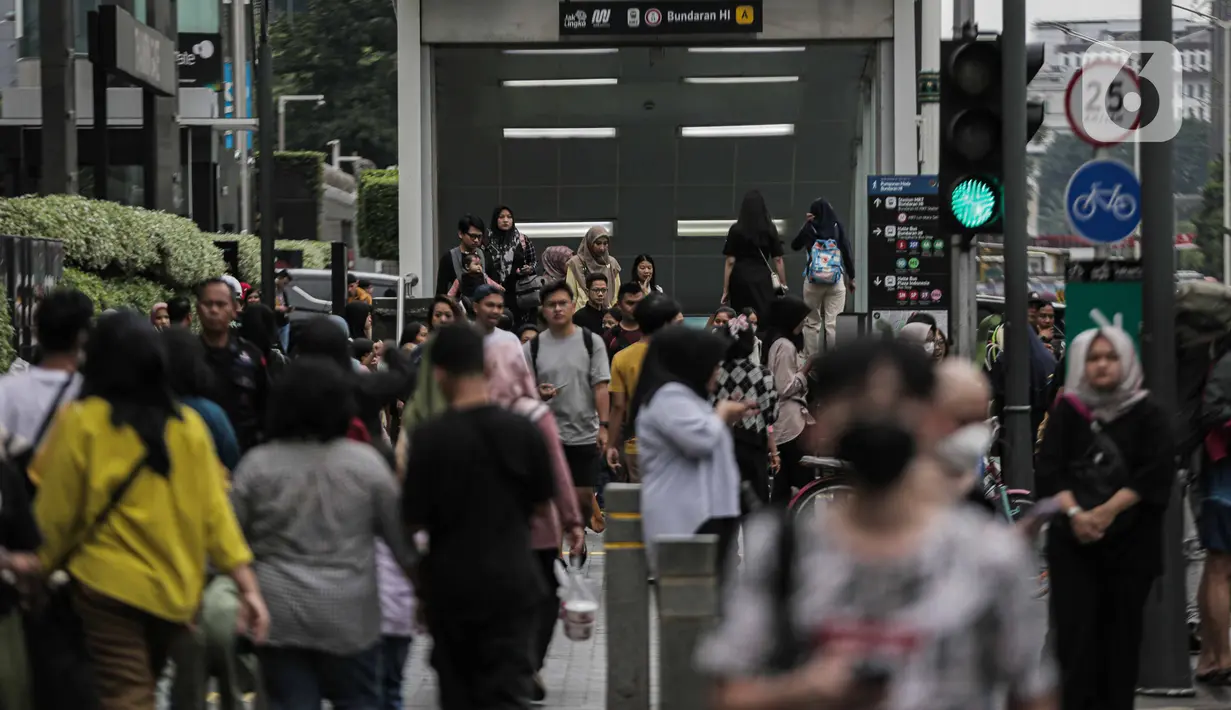 Timpang, Perbandingan UMP dengan Biaya Hidup di Jakarta - Foto Liputan6.com