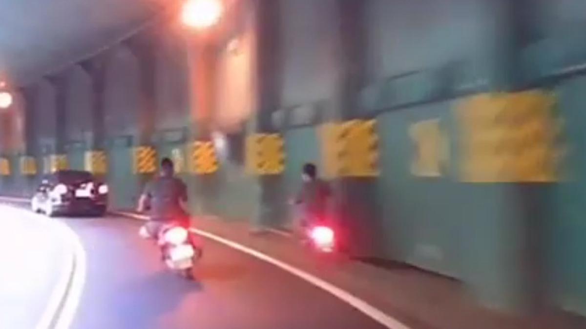 Kasihan, Lihat Nasib Orang Ini Setelah Disapa di Jalan - Berita Otosia.com