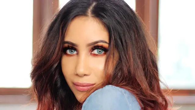 Suhay Salim dan Perjalanan Kariernya, Beauty Vlogger Ternama yang Pilih ...