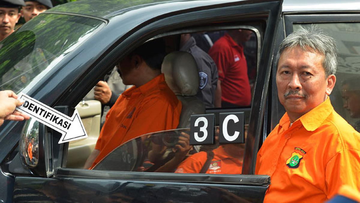 52 Adegan Reka Ulang Pembunuhan Berencana Holly Angela - News Liputan6.com