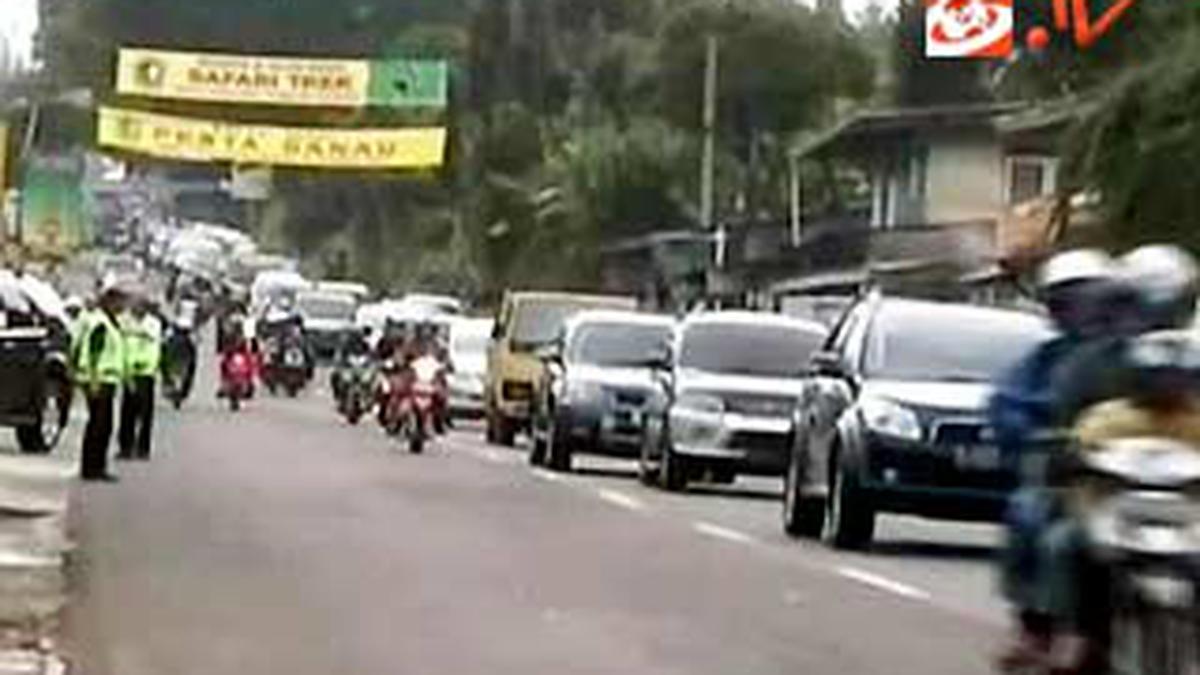 Liburan Usai, Jalur Puncak Macet - News Liputan6.com