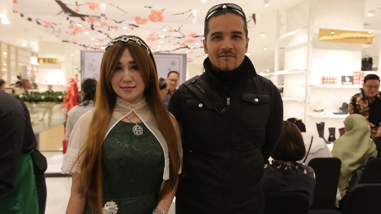 Romy Rafael dan Prinsip Hidup 10 10 10, Apa Maksudnya? - Entertainment ...