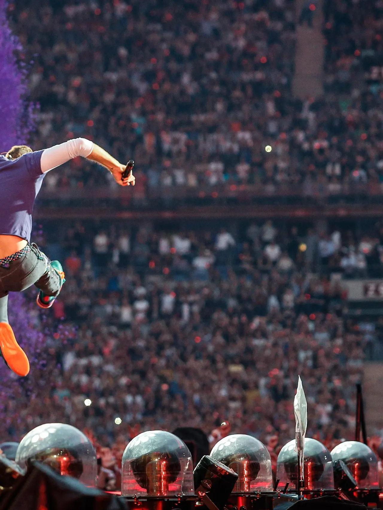 Coldplay Umumkan Konser 4 Hari di Singapura, Fans Indonesia Siap Ikutan ...