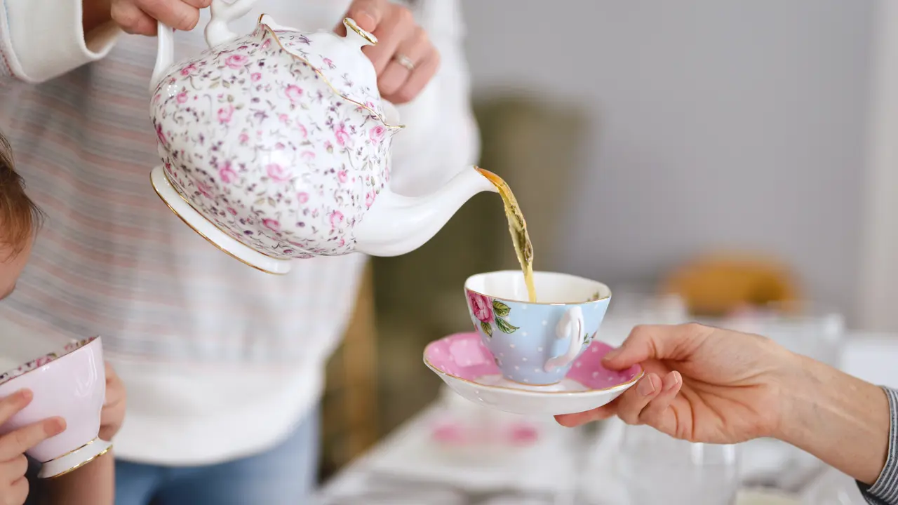 Indahnya Lapinea Cafe & Resto, Tempat Kuliner Aesthetic di Lembang ...