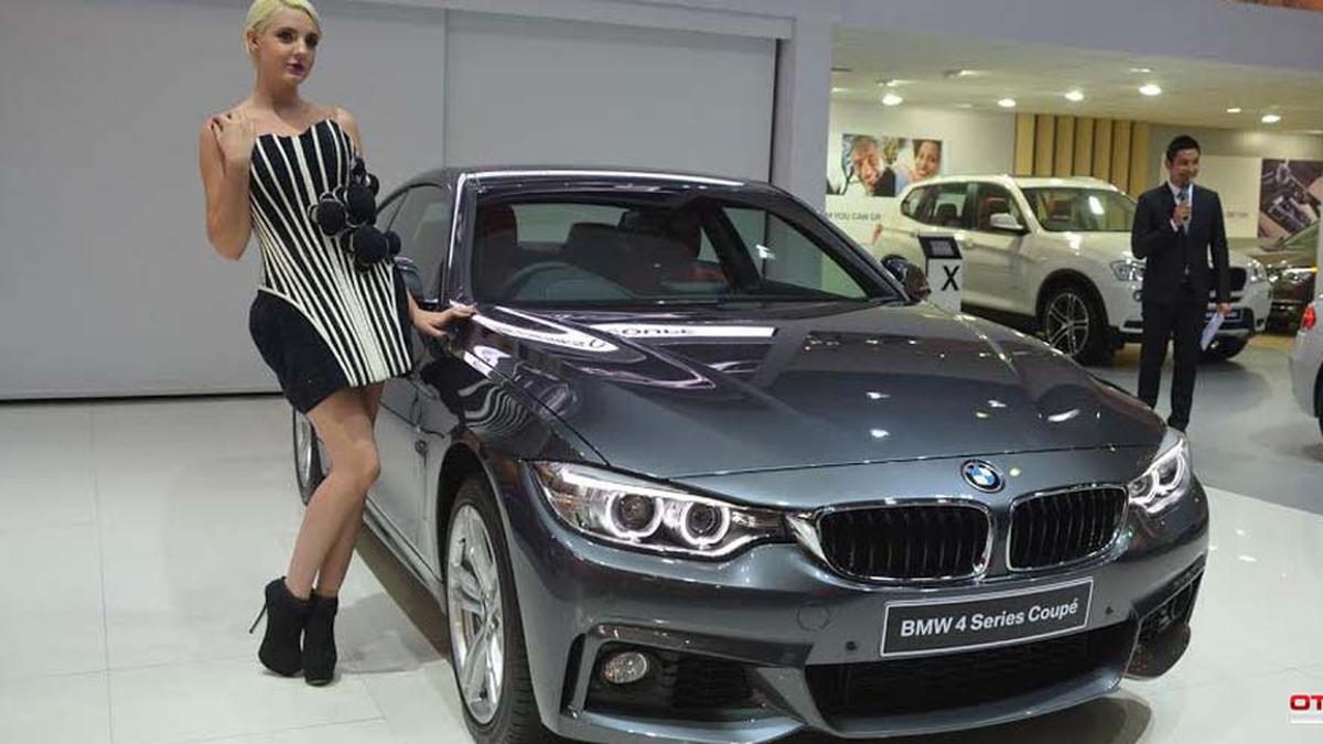 BMW dan MINI Beri Kejutan di Area Outdoor IIMS - Berita Otosia.com