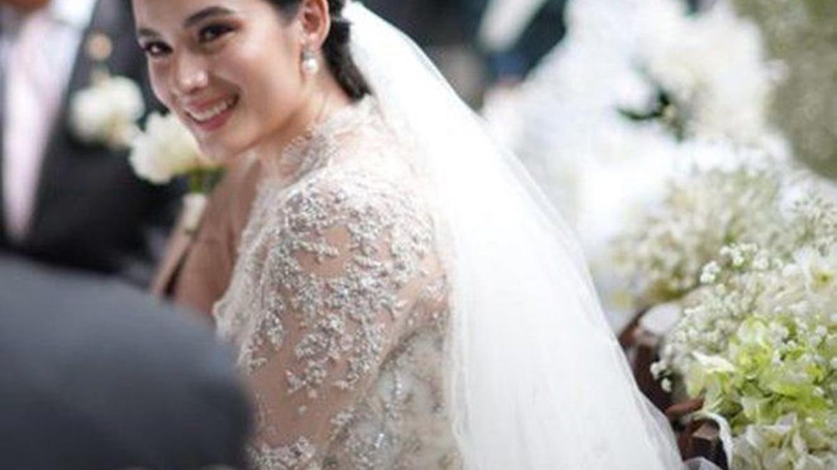 Menikah di Gereja Katedral, Ibunda Bahagia Chelsea Islan Wujudkan Pernikahan Impiannya ...