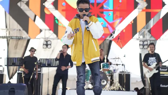 Penampilan Toton Caribo dan Gihon Marel di Move It Fest 2022 Jadi ...