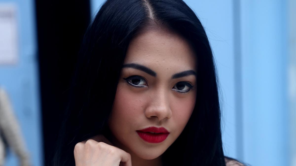 Beda Agama, Billy Syahputra dan Kezia Karamoy Tak Bisa Bersama - Entertainment Fimela.com