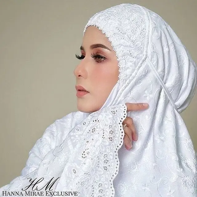 10 Rekomendasi Mukena Bordir Terbaik untuk Lebaran 2024 - Citizen6 ...