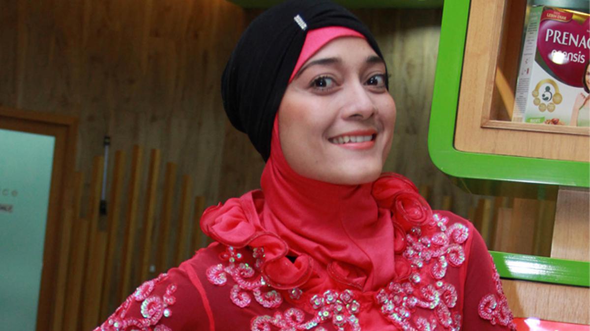 Dean Desvi Mendirikan Pelatihan Seni untuk Anak Berbakat - ShowBiz ...