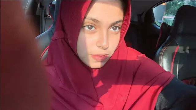 8 Potret Tamara Janatea Putri Bungsu Rhoma Irama, Terungkap Sosok Ibu - Hot Liputan6.com