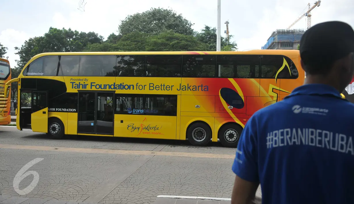 Pemprov DKI Terima 5 Bus Tingkat dari Tahir Foundation - Foto Liputan6.com