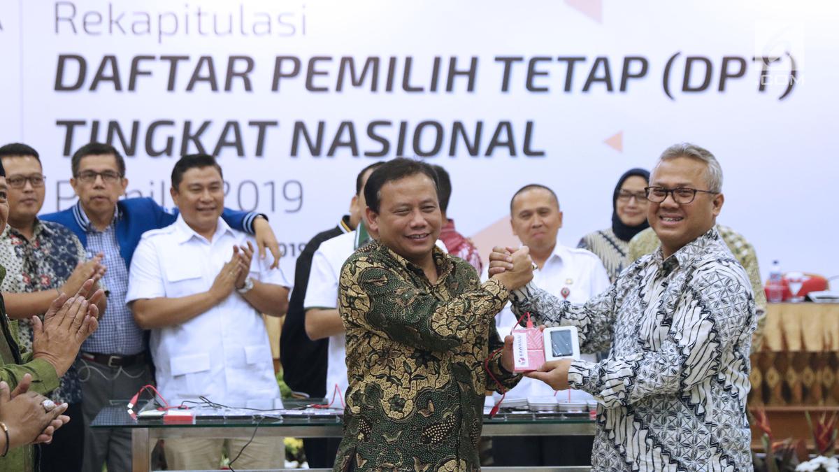 FOTO: KPU RI Gelar Rapat Pleno DPT Tingkat Nasional - Foto Liputan6.com